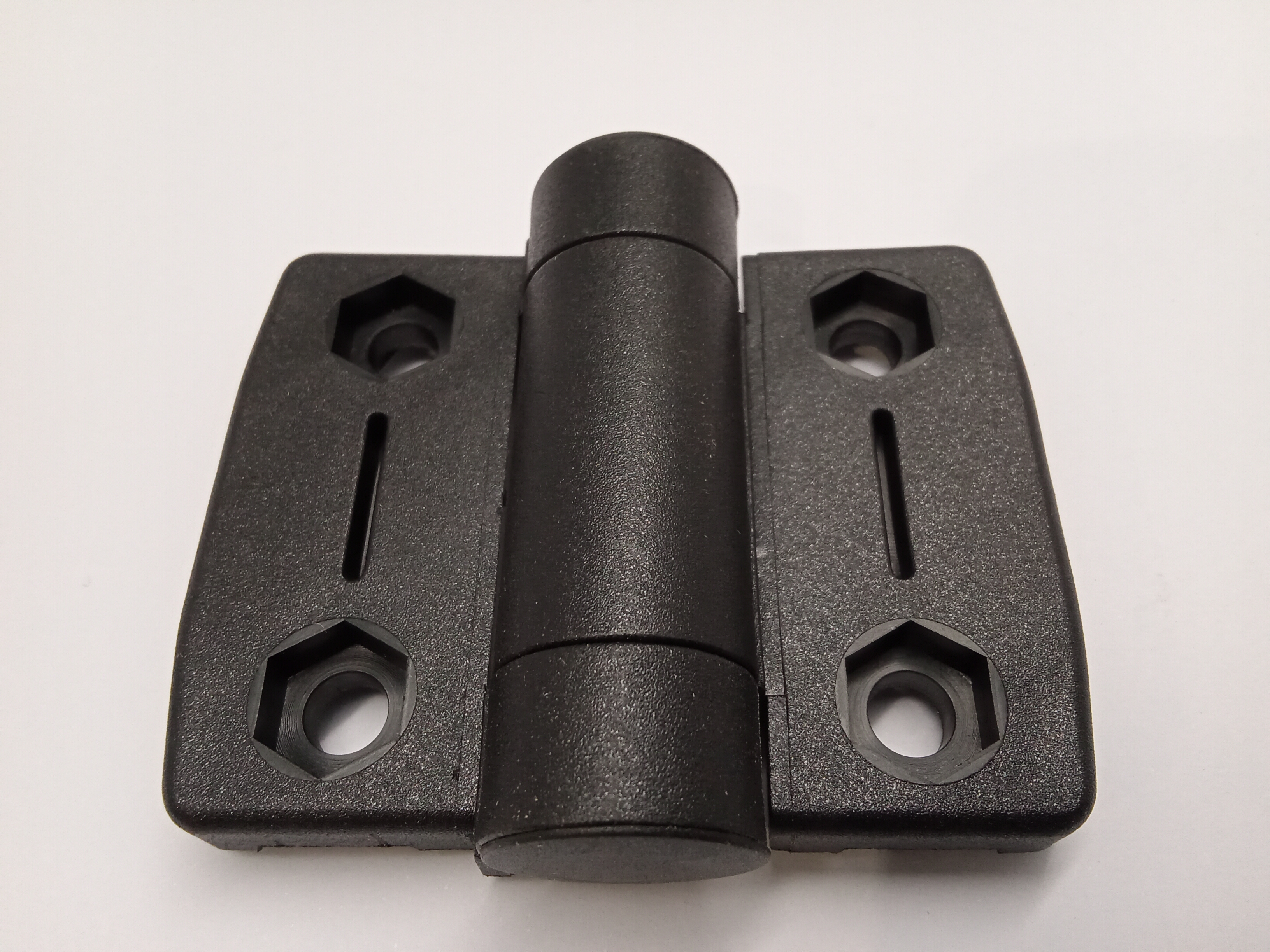 System hinge 40.40 undetach. slot 8 with cover cap Form A